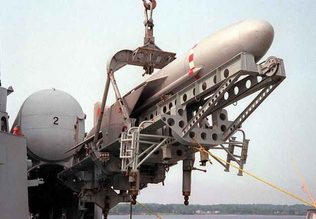 世界上首型超过2马赫的反舰导弹，重量200吨的SS-N-19巡航导弹有多厉