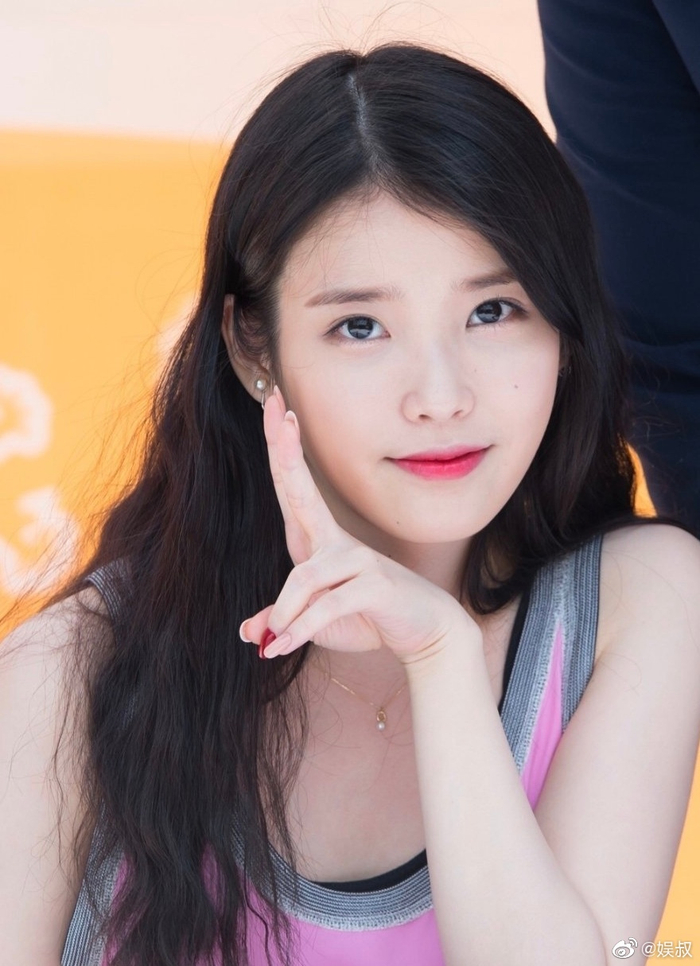 IU李知恩将和BTS防弹少年团SUGA闵玧其合作新单曲！你们期待吗？