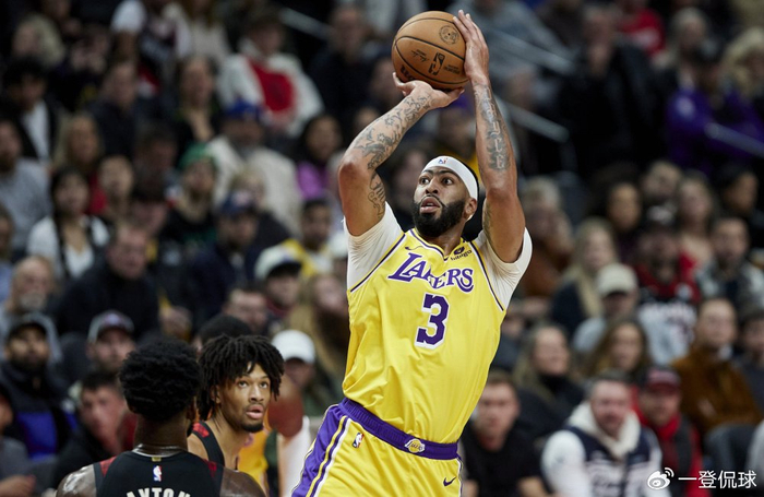 NBA季中赛：湖人轻取开拓者保持小组不败 詹姆斯35+9+5三分|梅斯|湖人|詹姆斯_新浪新闻