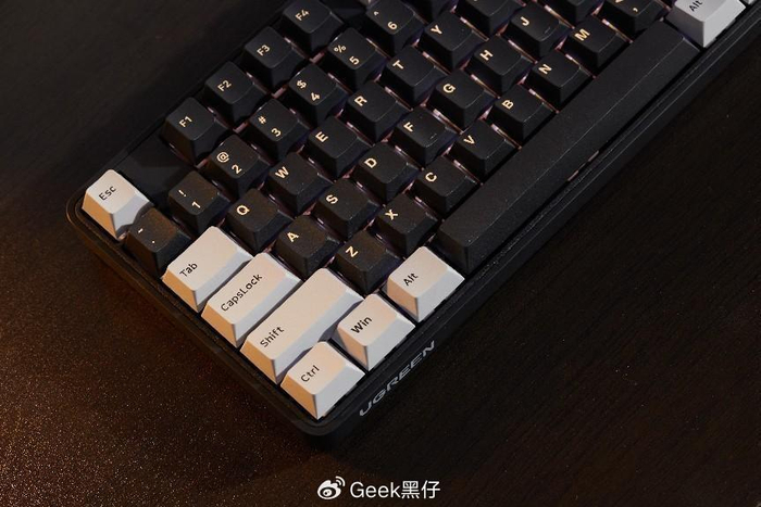 百元级别值得入手的全尺寸机械键盘：绿联KU103评测__财经头条__新浪财经