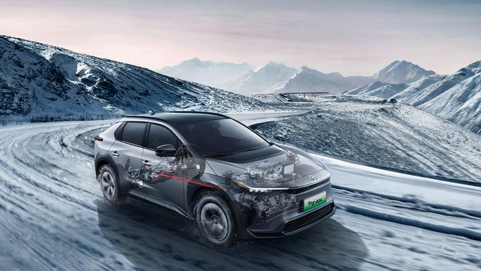 广汽丰田首款e-TNGA纯电中型SUV bZ4X正式上市……