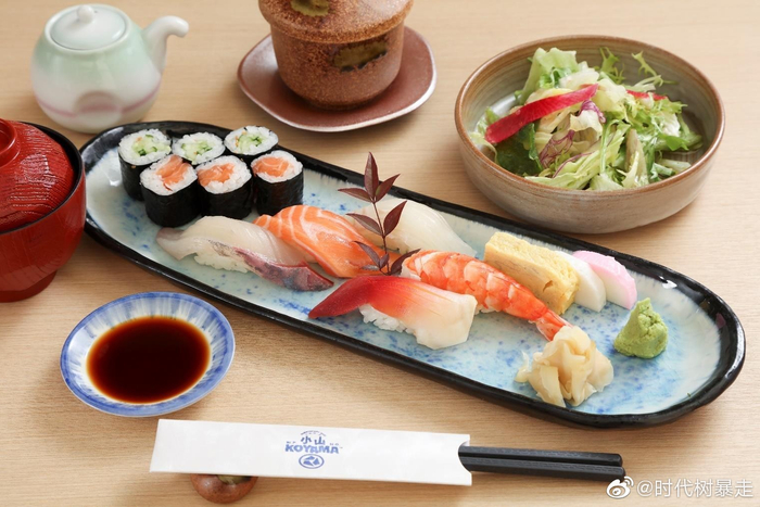 20 年匠心打造的高级日料品牌——小山日本料理 KOYAMA
