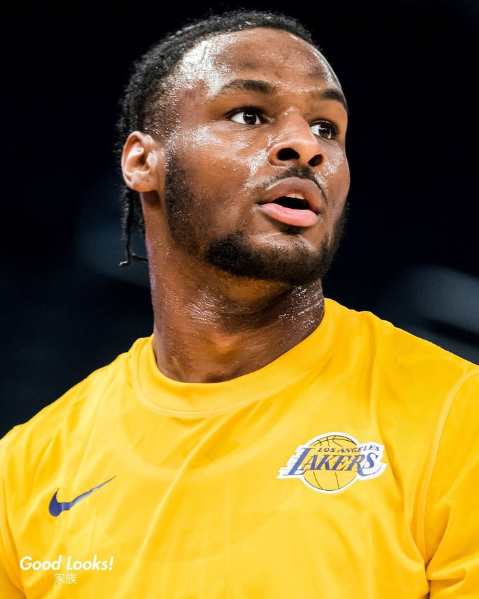 摄影师晒 Bronny 赛场照__财经头条