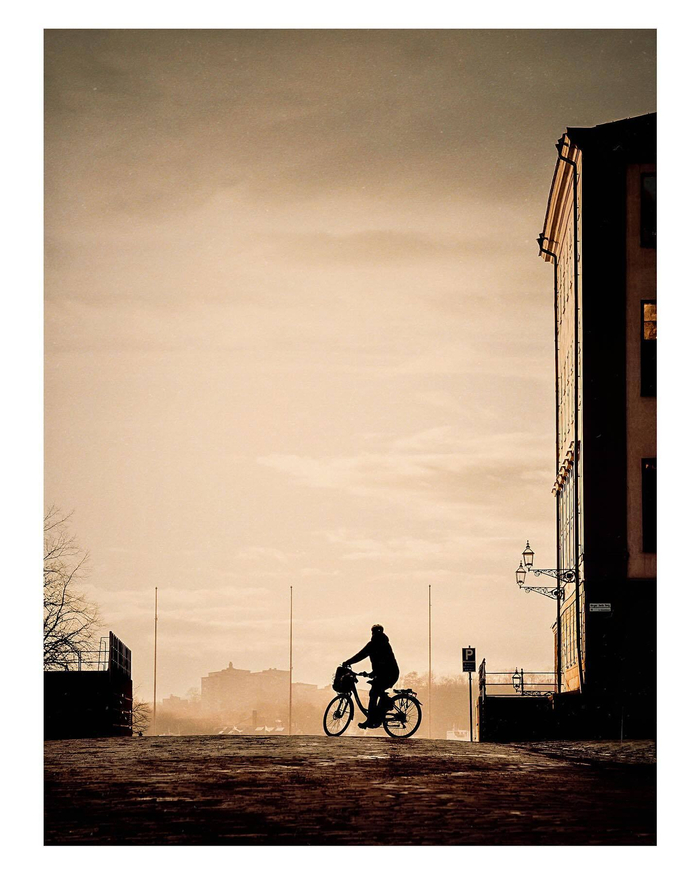 光与影的街头 | 摄影师Fredrik Axling镜头里的斯德哥尔摩