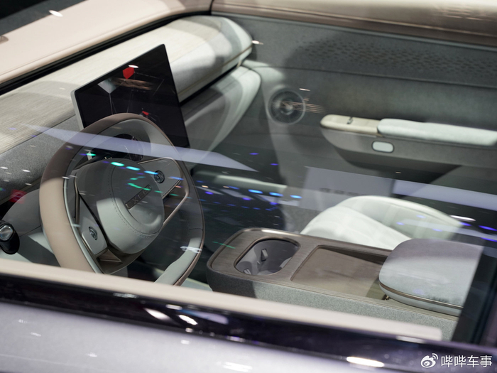 星途星纪元首款纯电SUV，基于奇瑞E0X平台打造，外形神似小鹏G9__财经头条