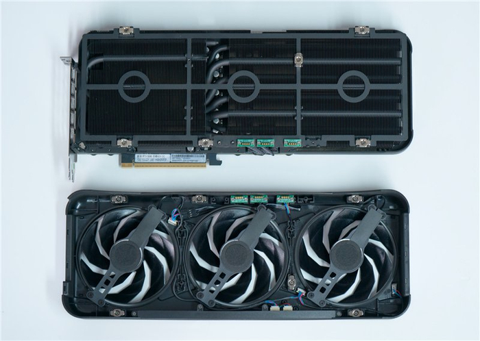比公版强了6%！影驰RTX 5080星曜NOX OC评测__财经头条__新浪财经
