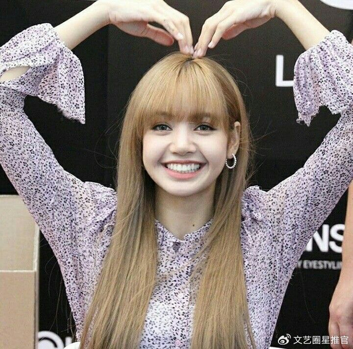 Lisa被曝高价买LV三公子生日会门票，准备再跳疯马秀挽回他换资源