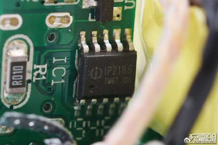 又一国产之光，旗下协议芯片超二百款设备采用|英集芯|充电器|USB|三星_新浪新闻