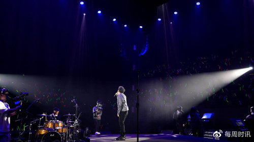 海来阿木2023首场个人演唱会完美收官 经典歌曲嗨唱贵州