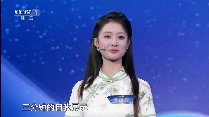 央视主持人大赛5：2位少数民族选手表现亮眼，江苏台张慧鑫第一有争议|江苏台|选手|央视主持人_新浪新闻