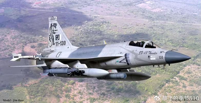 JF-17Block-3：伊拉克将采购12架，就是FC-1枭龙，已外销5个国家__财经头条__新浪财经