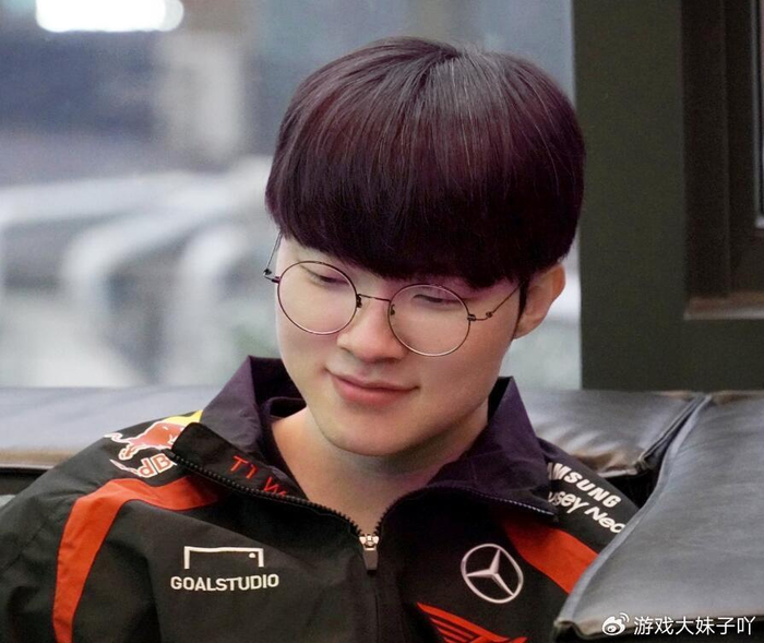 Faker排位偶遇bin，结果被他打到破防，直接求他别送了__财经头条