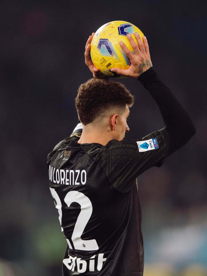 2026年首战那不勒斯客战拉齐奥，回顾两队交锋经典瞬间__财经头条__新浪财经