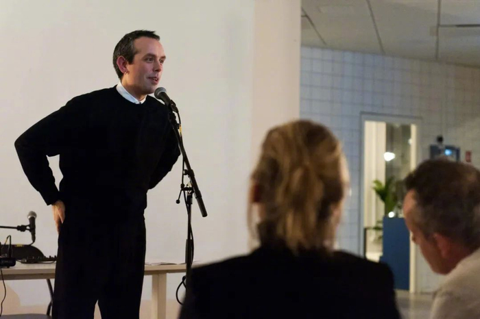 年仅40岁，他成为这个时代最伟大的艺术家之一