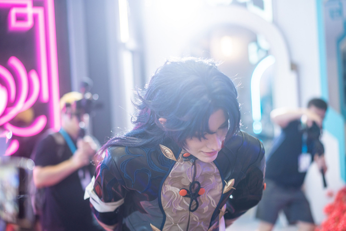 今天BW卡琳娜cos了刃！