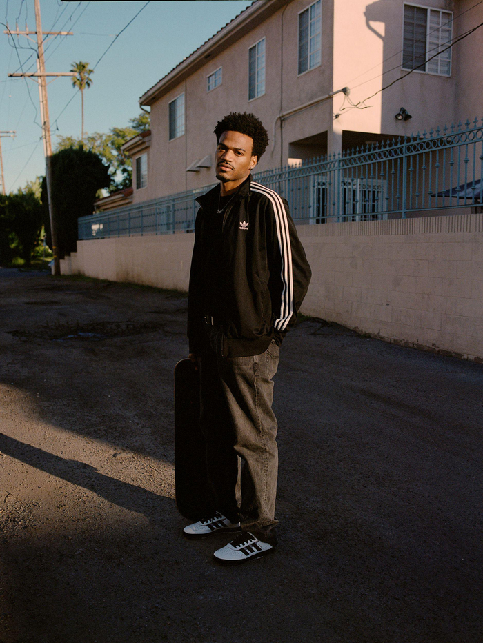 adidas Skateboarding 与 Tyshawn Jones 合作推出全新签名鞋款 Tyshawn II__财经头条__新浪财经