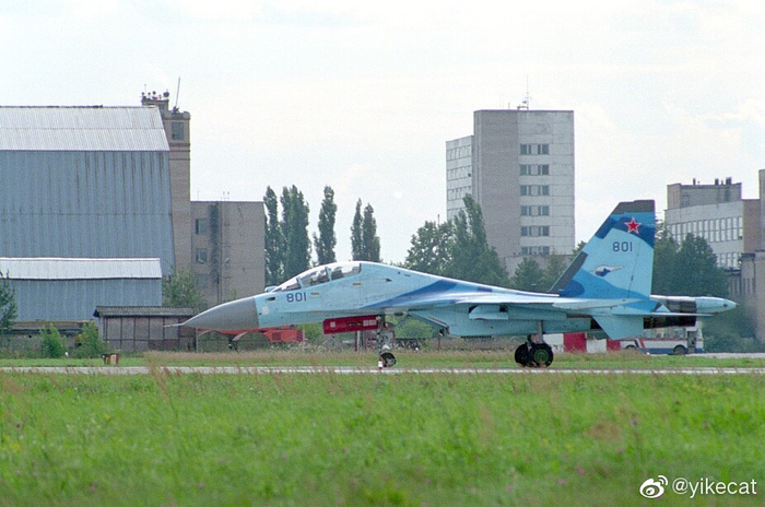 挂羊头卖狗肉，Sukhoi Su-35UB(Su-30M3)战斗教练歼击机|战斗机_新浪新闻