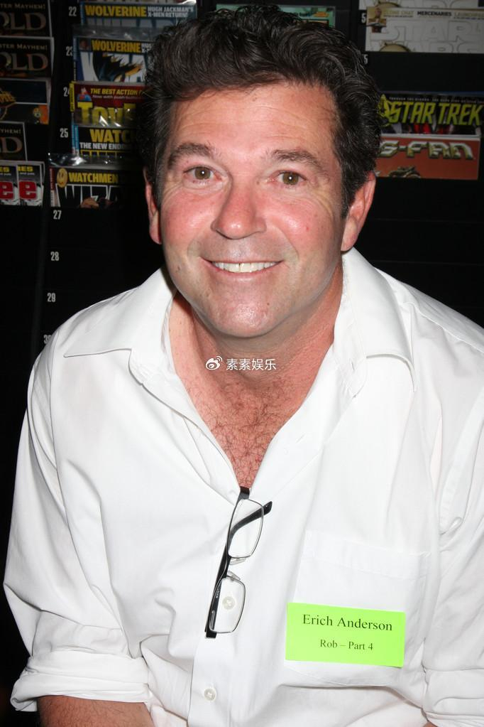 好莱坞著名演员安德森离世，享年67岁，妻子公布其生前照片|好莱坞|安德森|享年|演员|妻子_新浪新闻