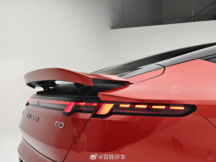 领克首款纯电轿车——领克Z01正式发布