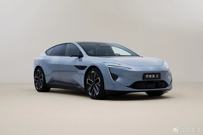 阿维塔12外形帅炸，全网都在吹它的设计，但动力表现可能更亮眼