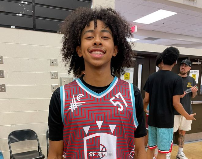 公开申请加入中国男篮！16岁混血后卫，不算归化球员！