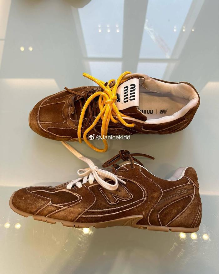 Miumiu X New Balance 2024年联名
