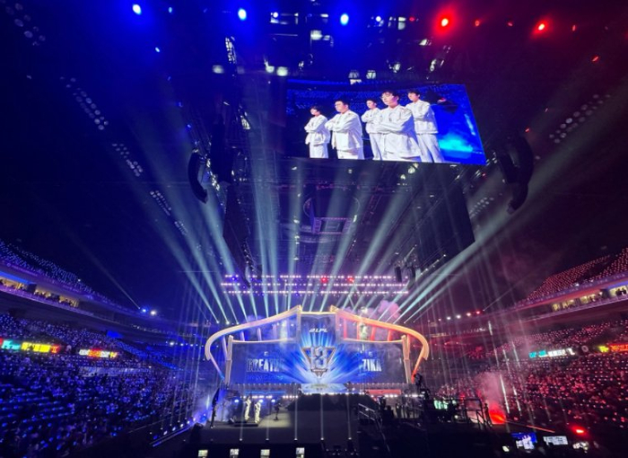 Miss曝光LPL选手工资，青训队工资少得可怜，升到一队最少翻5倍__财经头条__新浪财经