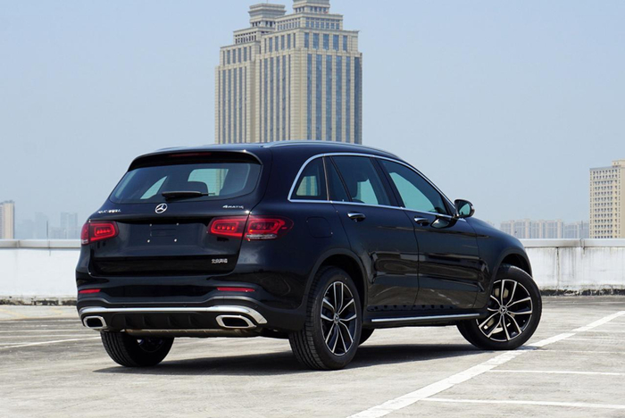 准备买奔驰GLC的朋友们注意哦，新款最快年底上市……