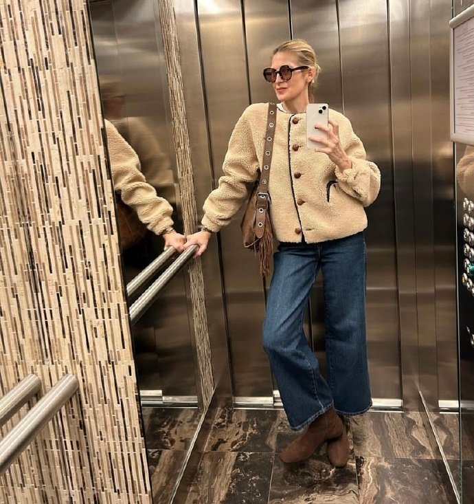 美国演员Kelly Rutherford ig日常穿搭分享…