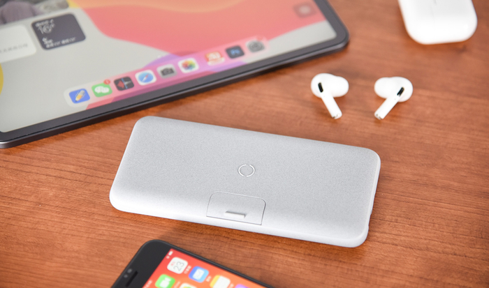 缓解iPhone12电池容量小焦虑 南卡无线充电宝POW2体验__财经头条__新浪财经