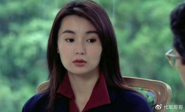 58岁张曼玉近况曝光，离婚后退出演艺圈，如今孤身一人依然性感妩媚|香港|娱乐负面|王家卫|尔冬升|港姐_新浪娱乐_新浪新闻