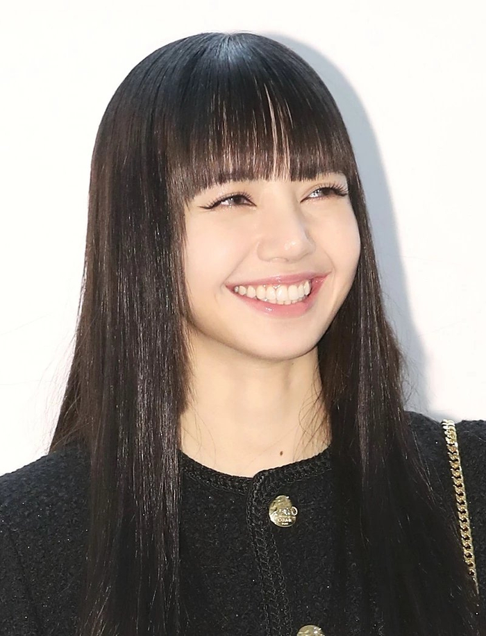 泰国发现一种新花，以BLACKPINK Lisa命名，研究人员是忠实粉丝？