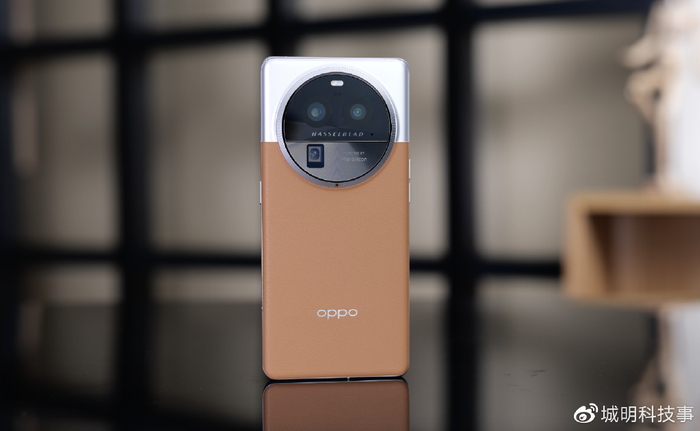 OPPO Find X6 Pro圈粉众多，素皮拼接高颜值，6x长焦更拍清黑夜|样张|银月|大漠_新浪新闻