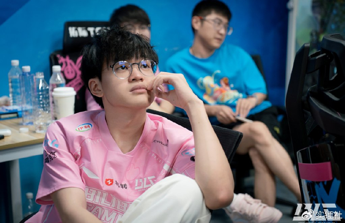 Xun彻底没了BLG队内语音公开！Elk谈Wei首发内幕__财经头条