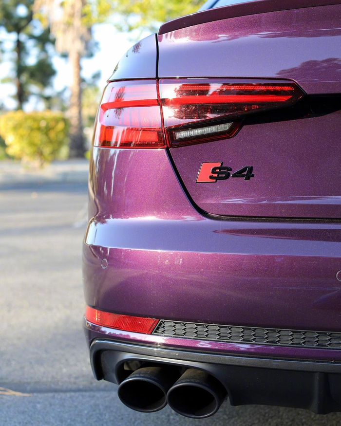 奥迪Audi S4 Exclusive Merlin Purple