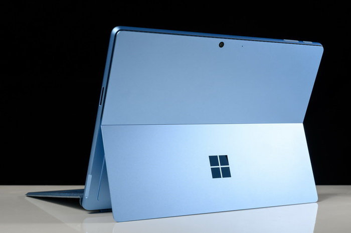 想要轻巧且性能强大的生产力工具？那就选微软Surface Pro 9