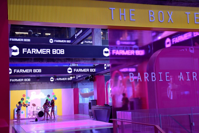 持续注入“年轻力” THE BOX成北京潮流新地标|商场|打卡|顾客_新浪新闻