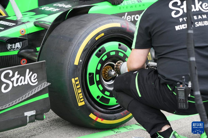 赛车——F1日本大奖赛即将举行|赛道|宇摄|钱俊摄_新浪新闻