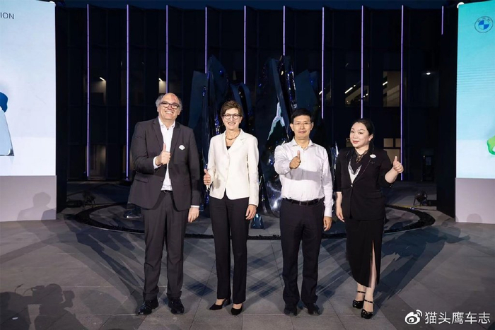 华晨宝马新工厂艺术项目正式落成__财经头条__新浪财经