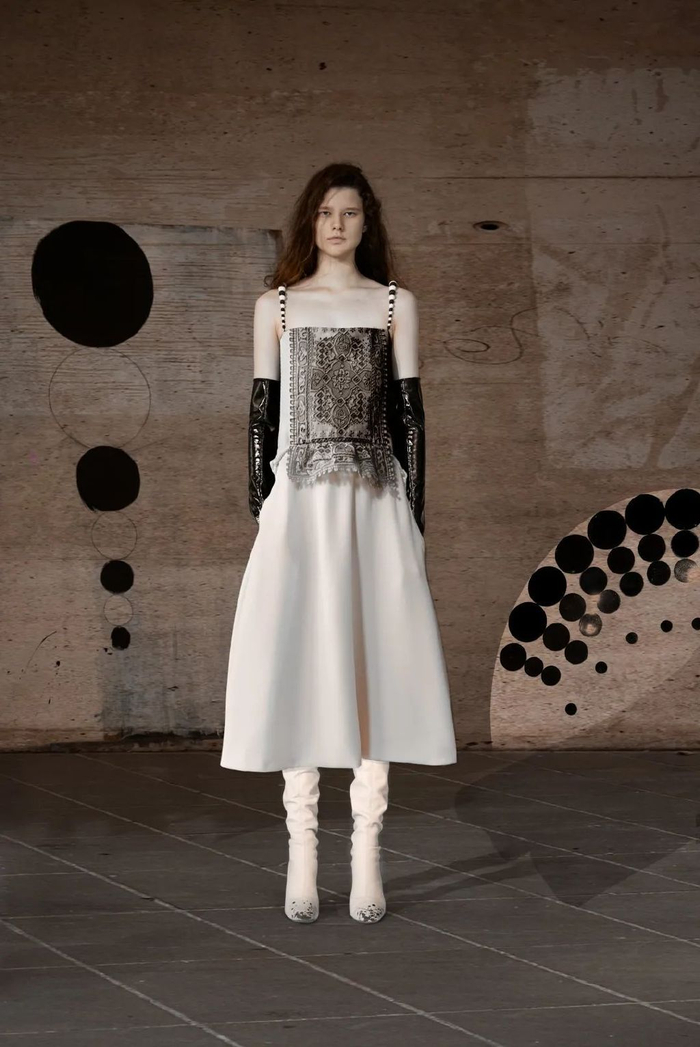 Lacrimatory：泪瓶里装了什么？｜AW23 CFW 预览
