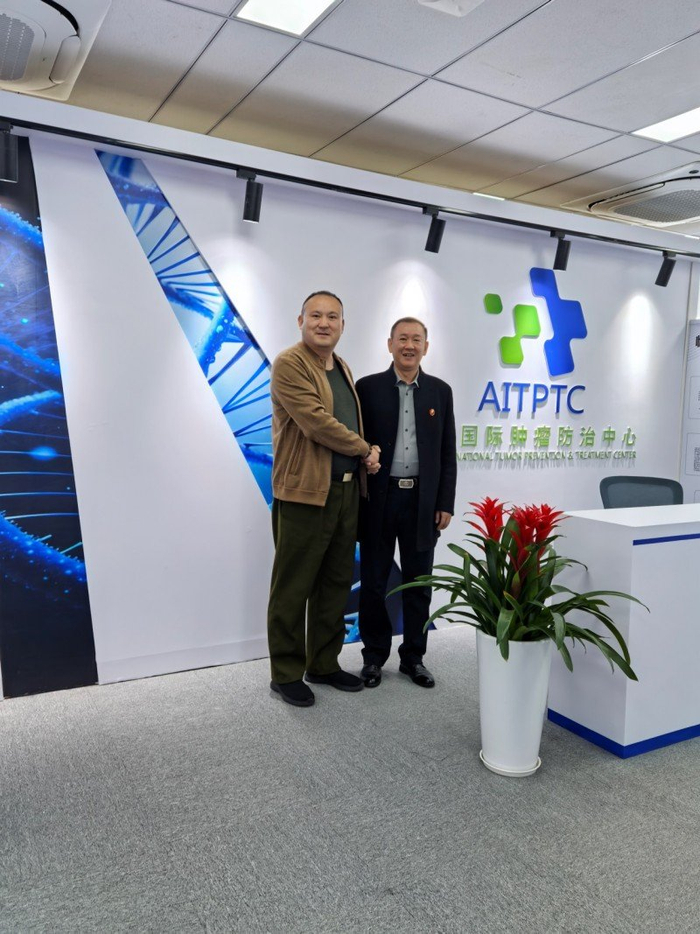 “创新引领 精准规范” 东盟国际肿瘤精准医学大会成功举办__财经头条__新浪财经