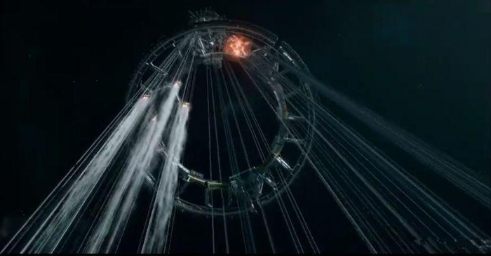 《流浪地球2》中的太空电梯为何高达9万公里？这种建筑就得这么高