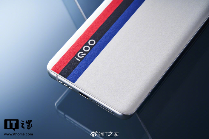 iQOO 5 Pro 传奇版图赏__财经头条