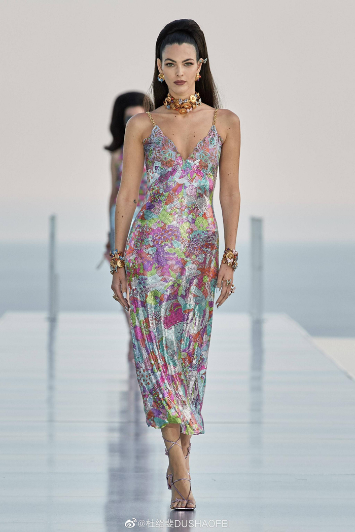 Versace 2023 早秋系列