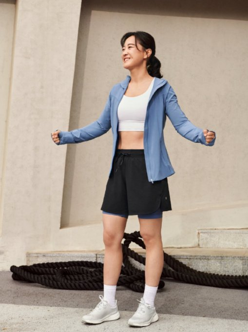 贾玲官宣代言lululemon运动品牌|贾玲|减肥|运动品牌_新浪新闻