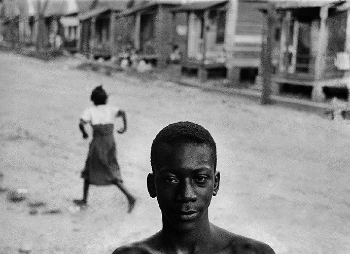 George Krause 出生于 1937 年，宾州费城人……