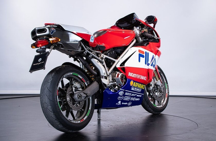 美图赏析丨FILA斐乐 X 杜卡迪 Ducati