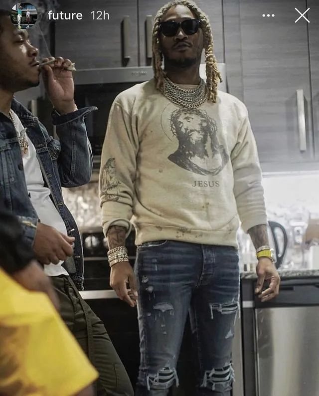 Readymade主理人与Kanye艺术家伙伴,把Saint Michael做到「爆款频出」