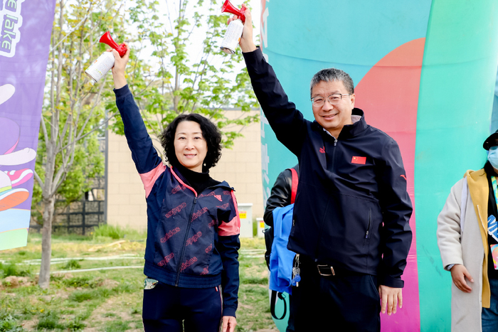 “Hello Run”2023环湖百公里跑暨龙潭街道“环湖V马”今日正式开赛