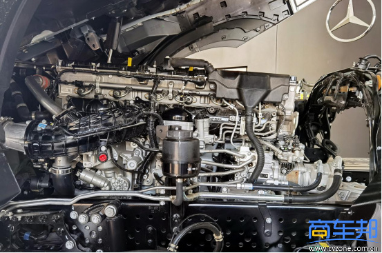 从第三代OM471发动机来看国产奔驰Actros核心优势__财经头条